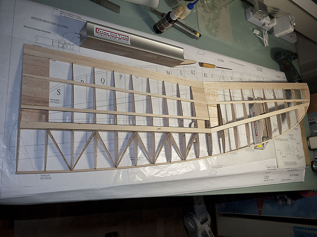DJ Aerotech Chrysalis 2ME Build - Team daddyHOBBY - Radio Control ...