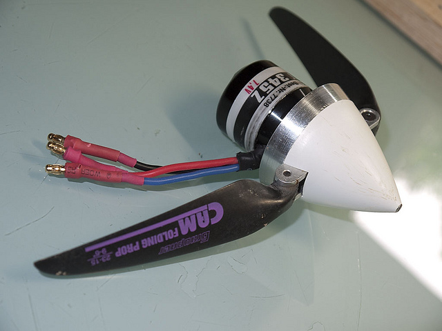 DJ Aerotech Chrysalis 2ME Build - Team daddyHOBBY - Radio Control ...