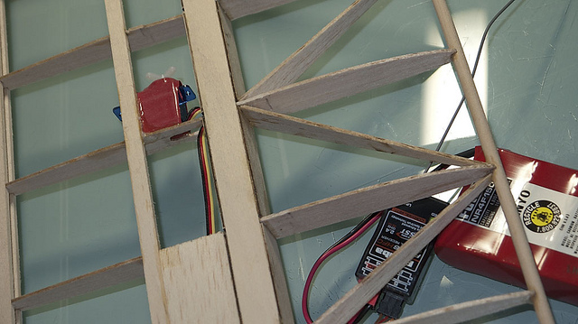 DJ Aerotech Chrysalis 2ME Build - Team daddyHOBBY - Radio Control ...