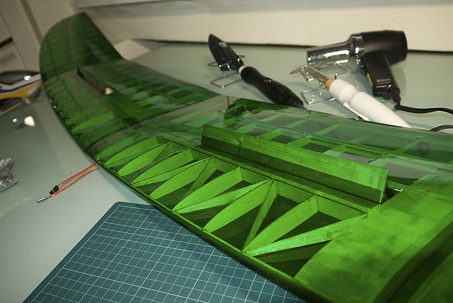 DJ Aerotech Chrysalis 2ME Build - Team daddyHOBBY - Radio Control ...