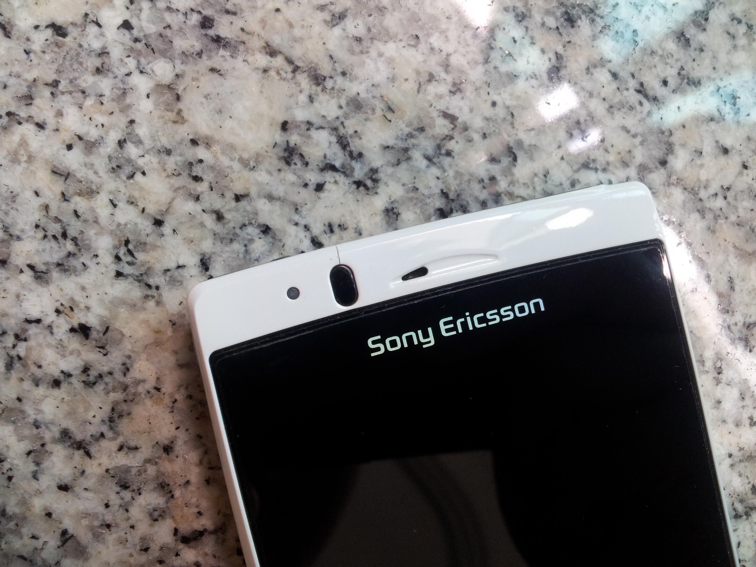 WTS: Sony Ericsson Xperia Arc S (White)(USED) - Team daddyHOBBY - Radio ...