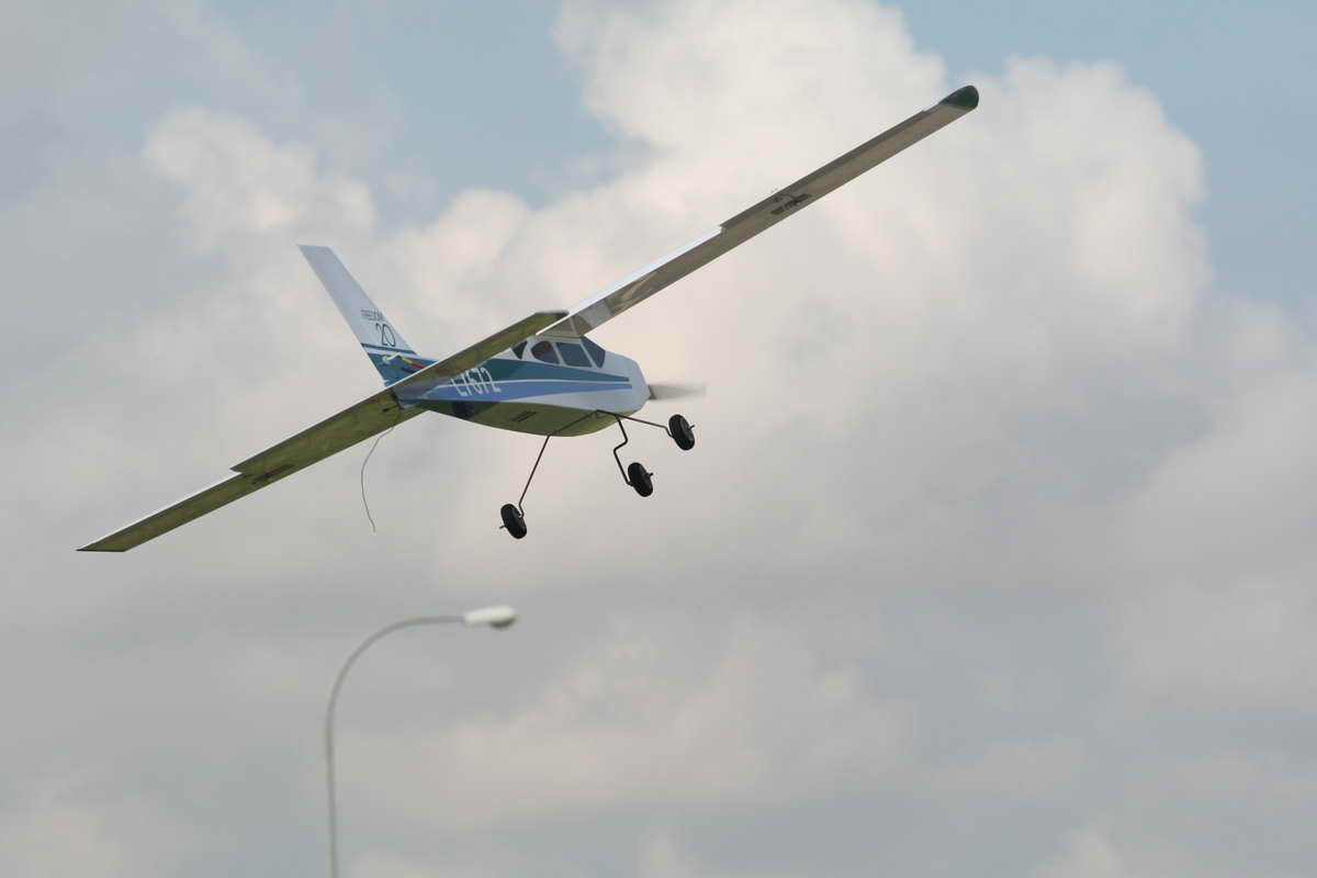 Goldberg Freedom 20 EP - Team daddyHOBBY - Radio Control & Electronics