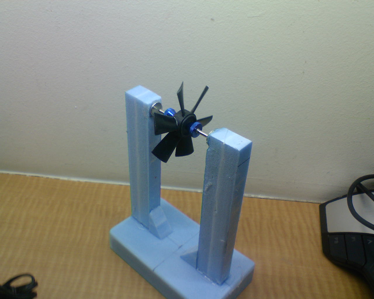 DIY magnetic prop balancer - Team daddyHOBBY - Radio Control & Electronics