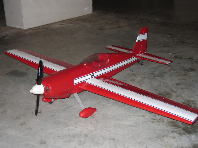 Extra 300 by Model Tech - Team daddyHOBBY - Radio Control & Electronics